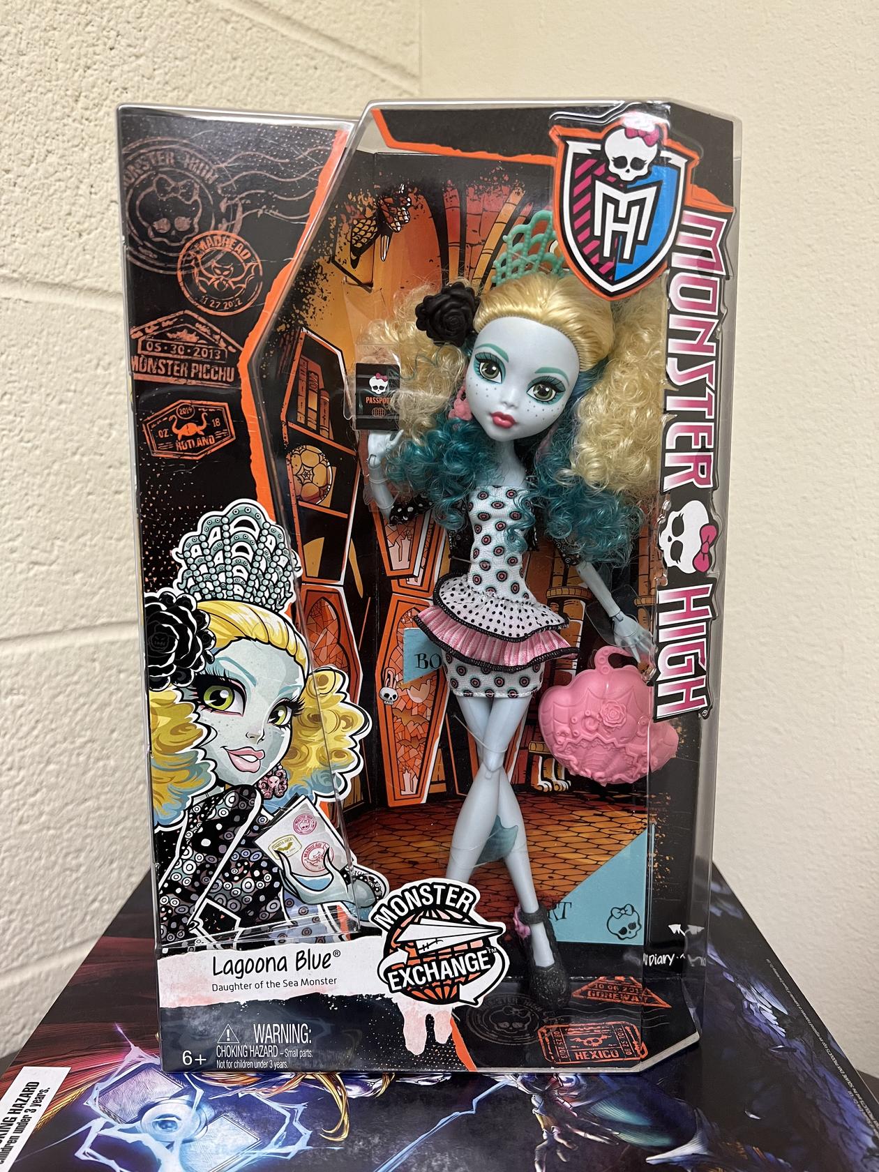 Monster High Dolls Lagoona Blue Monster High Haunt Couture Lagoona